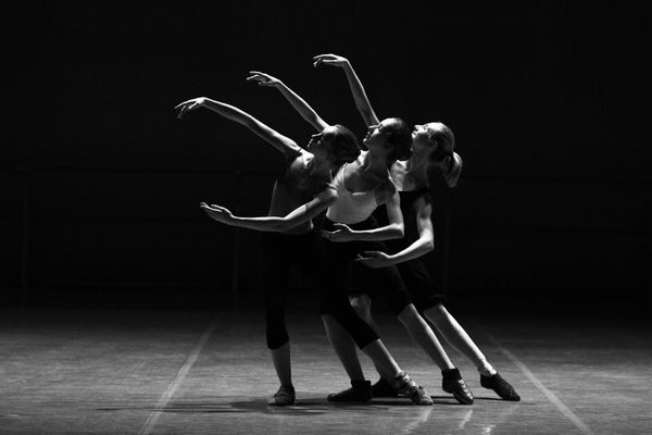 Devenir un danseur professionnel : quelle formation faut-il suivre